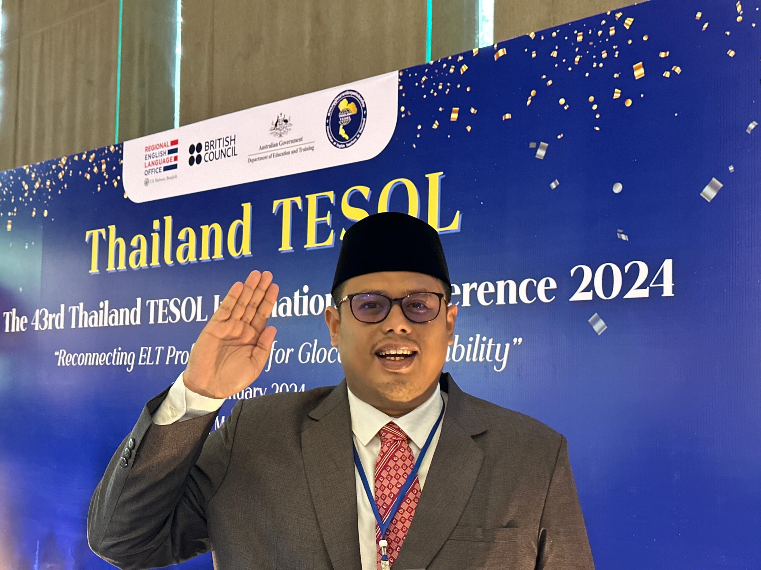 Ustadz Al-Ikhlash Ikuti The 43rd Thailand TESOL International ...